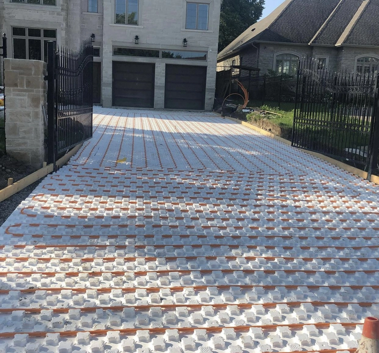 LP- Heated Driveways-JAN 2025 - CASTLE HOMES